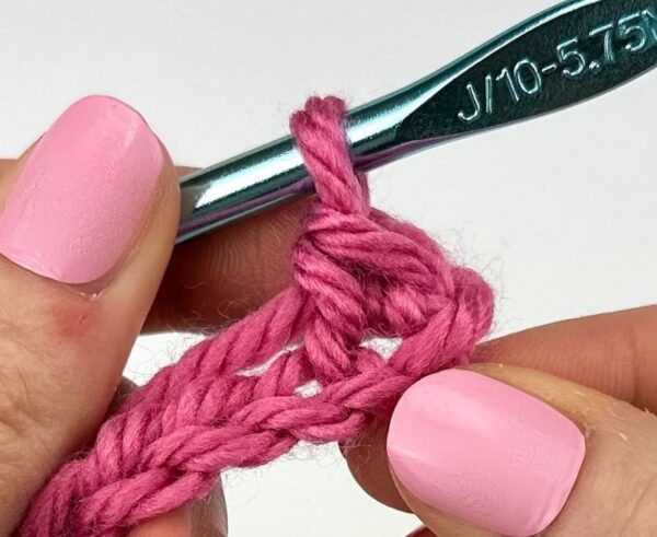 How to Single Crochet (sc) Step by Step with Photos & Videos | Jo to ...