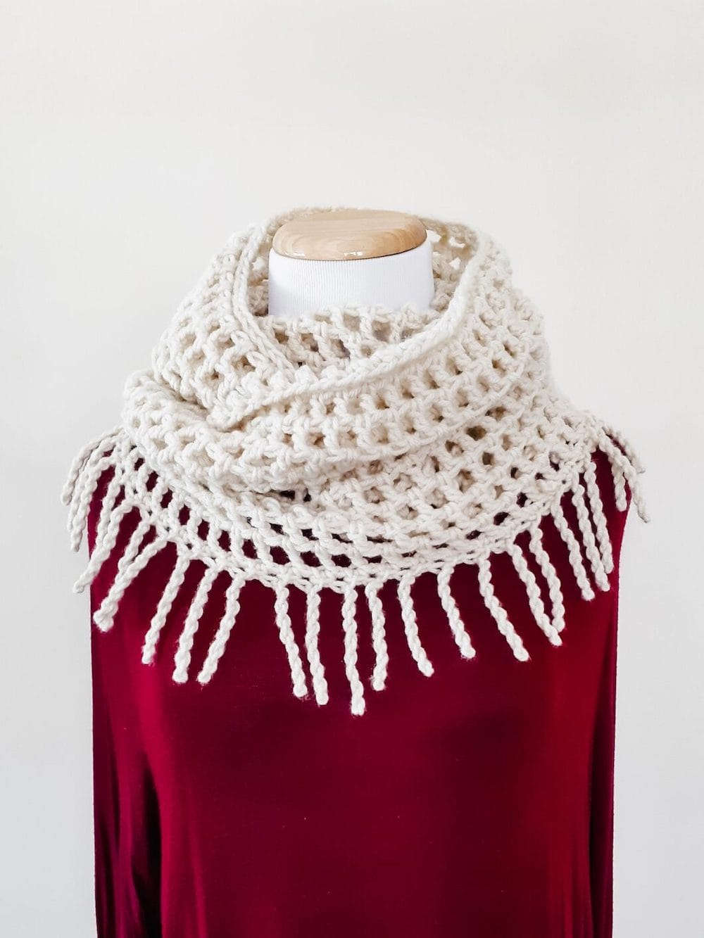 75+ Beautiful & Easy Crochet Scarf Patterns - Free | Jo to the World ...