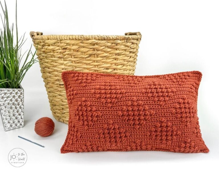 Modern Rectangle Pillow - Free Crochet Pattern | Jo to the World Creations